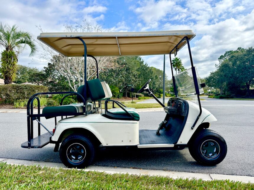 2003 EzGo TXT - Executive Golf Cars