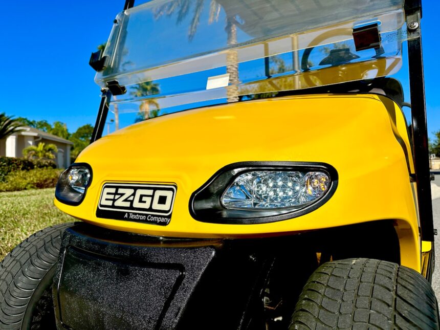 2014 GAS EzGo TXT - Executive Golf Cars