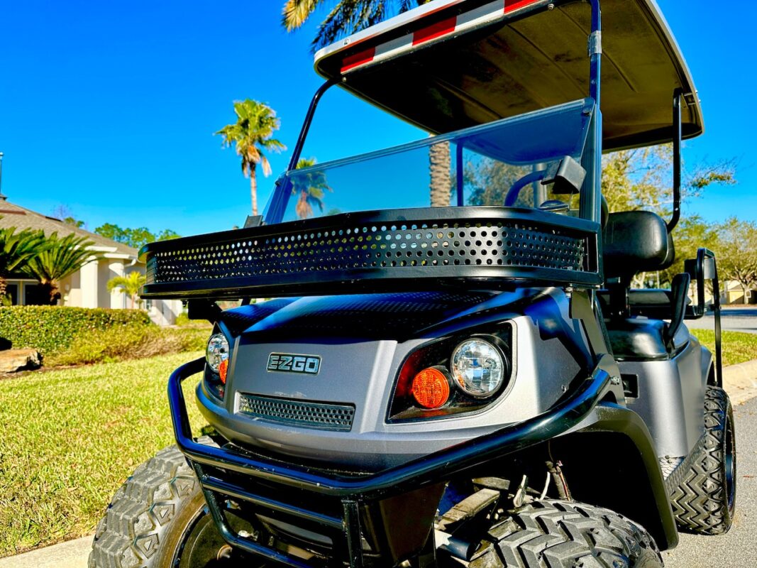 2017 Gas EzGo Express S4 - Executive Golf Cars